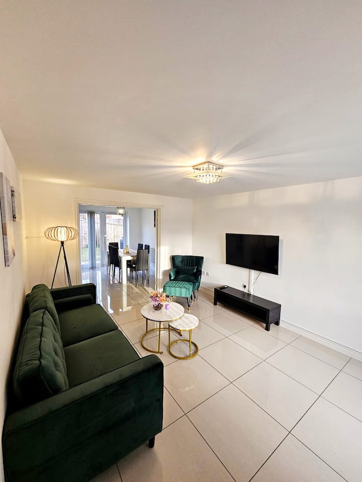 Family Friendly Modern 4bd House - 킹스턴어폰헐