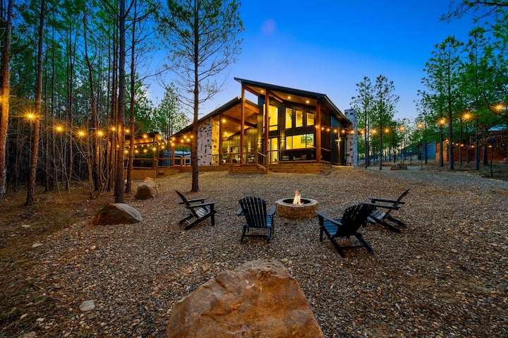 Stunning New Honeymoon Cabin-the Onyx Escape - USA