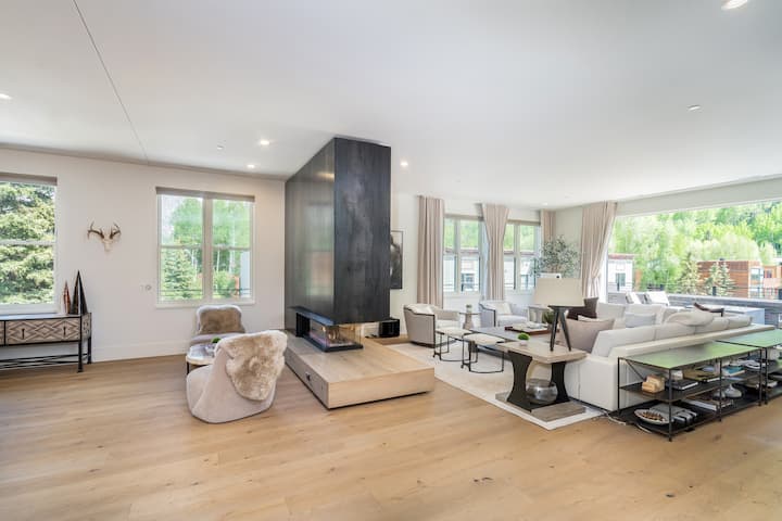 Fir House: Mountain Luxury, Telluride's Tranquil - Silverton, CO