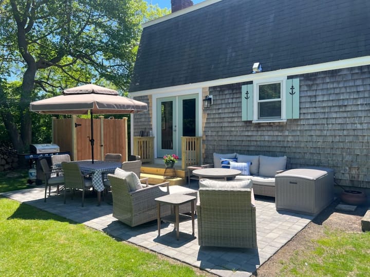 Town Neck Hideaway: Walk To Beach & Village - Sandwich, MA