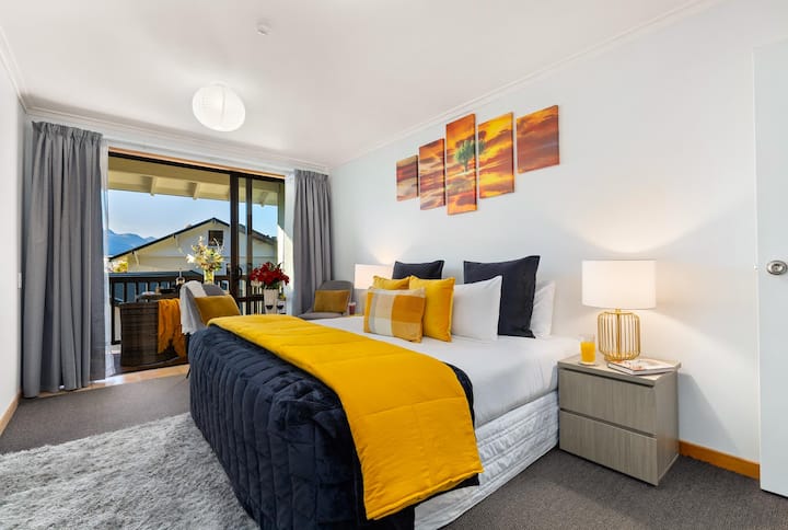 Private Entrance King Bed Ensuite Bathroom, Balcon - Queenstown, New Zealand