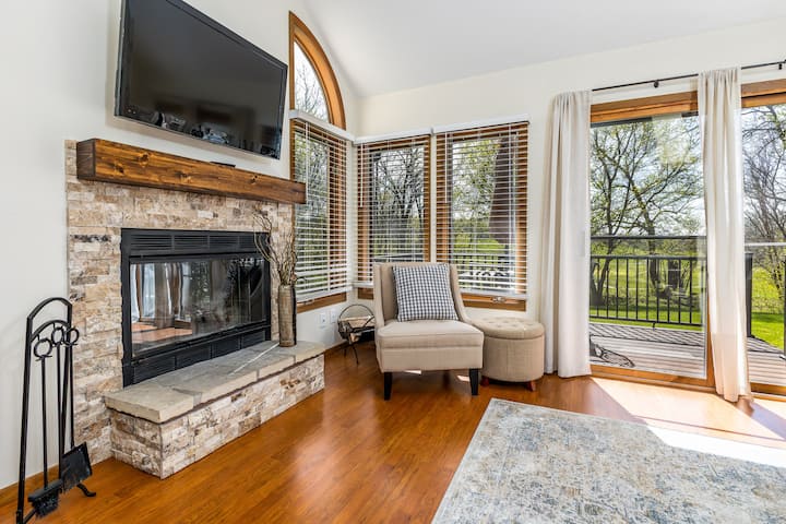 Make Your Holiday Memories @T South Course Villa - - Galena, IL