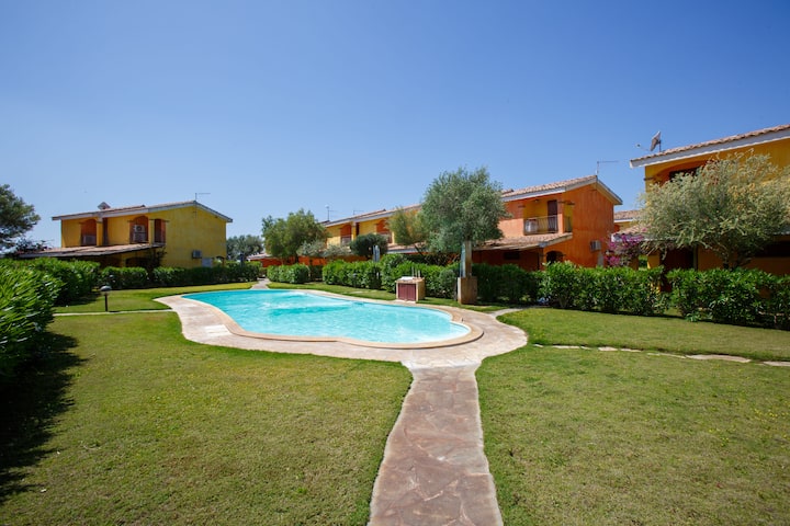 Villa Mama, Private Compound Swimming Pool - South Sardinia