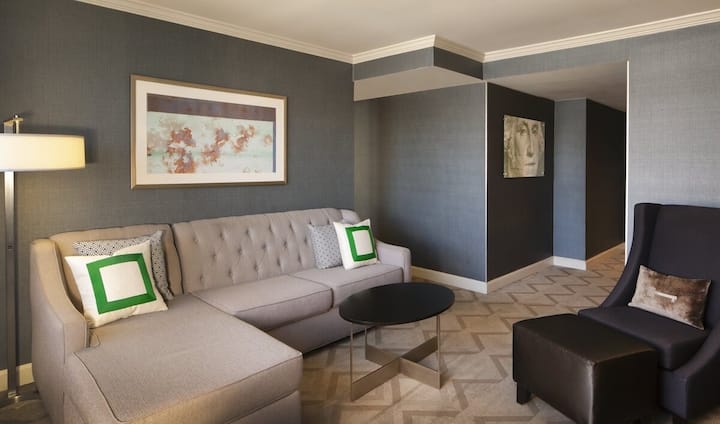 3 Pet-friendly Units, Near White House! - Bethesda, MD