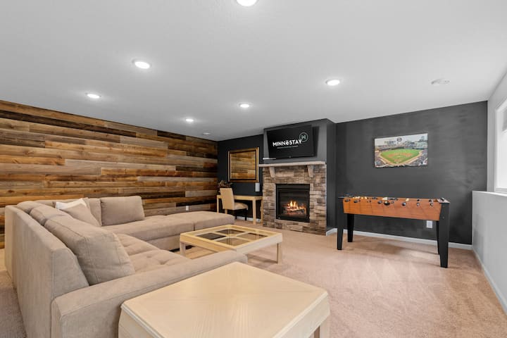 Minnestay* Savanna Grove - Blaine, MN