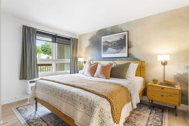 Cityside Escape - Bull Shoals Lake