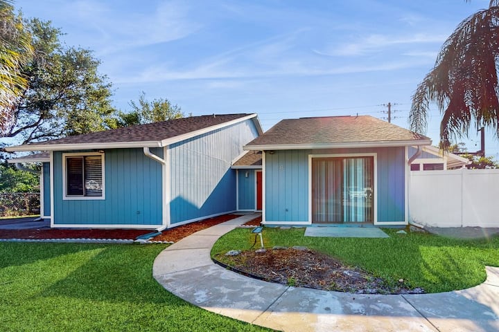 2br Home With Beach Gear, Dog-friendly - Palm Coast, FL