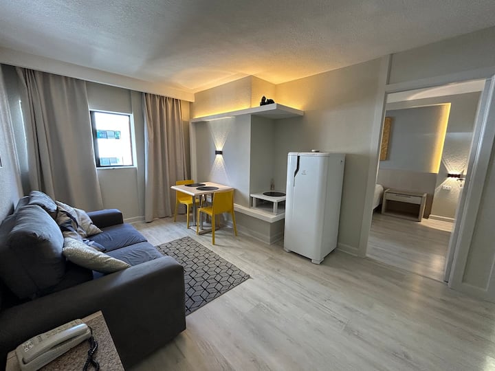 Spacious Flat/ Downtown/ 24 Hours Street - 1110 - Curitiba