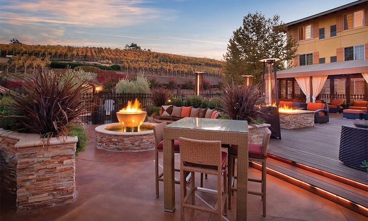 Romantic Studio In Napa- Wine Country Getaway - Napa, CA