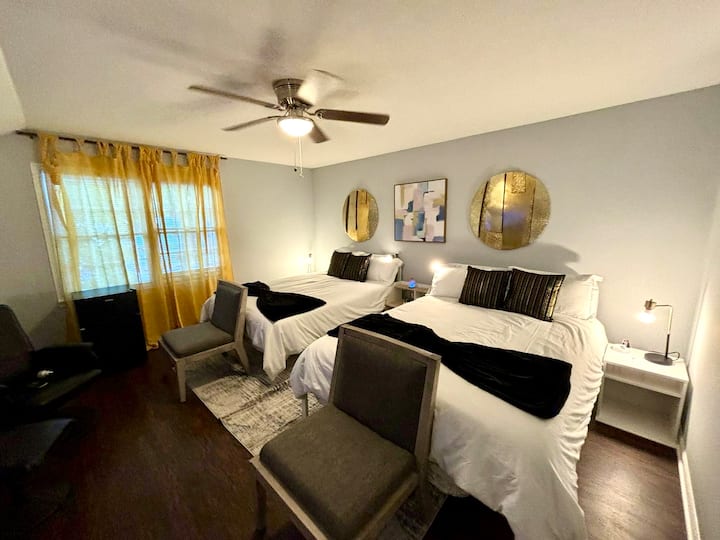 Cozy 3br/3ba Gainesville Getaway W/ Parking - Gainesville, GA