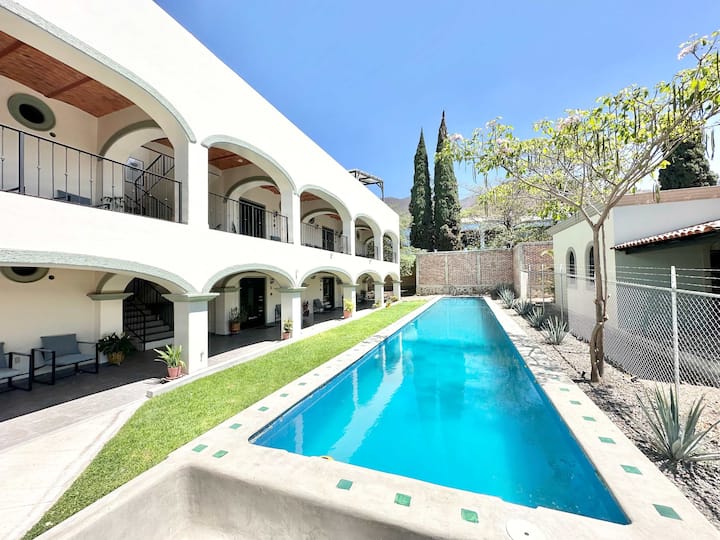 Spacious Studio Suite With Outdoor Salt Water Pool - Ajijic