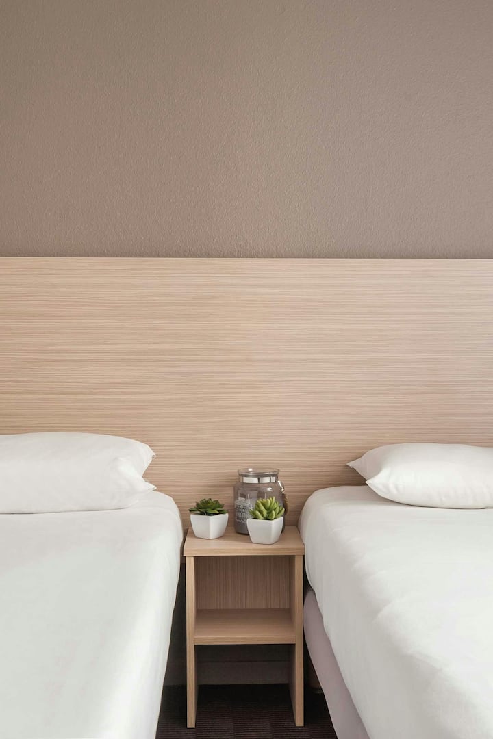 Twin Bed Studio With Kitchenette In Lyon Part-dieu - Lione