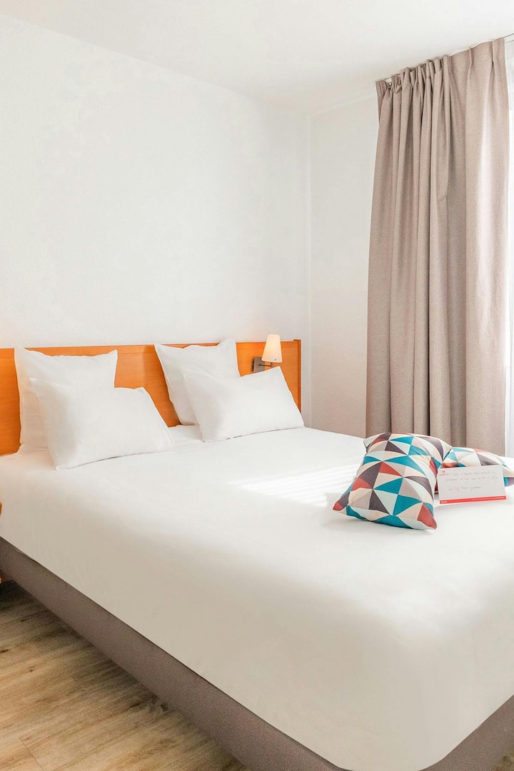 Appartment Next To Lyon Metro Line B - Lyon