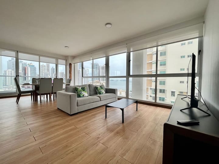 Luxury 3br Apt With Oceanview Free Parking&balcony - Panama City