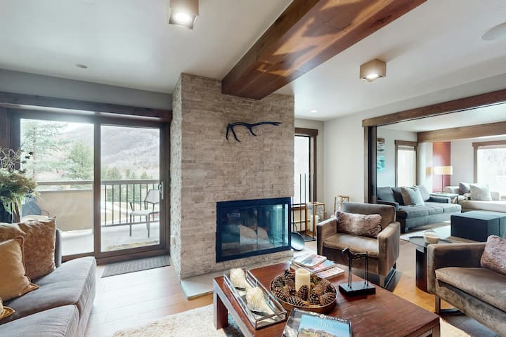 Mountain View 3br With Pool, Hot Tub & Game Room - Vail, CO
