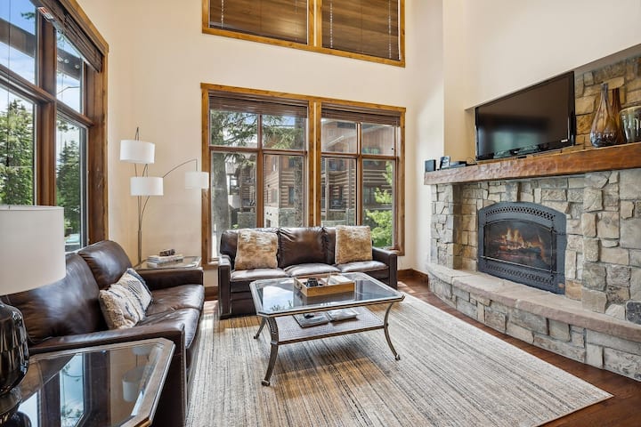Whitefish Ski Haus - Ski-in/ski-out Townhome! - Whitefish, MT