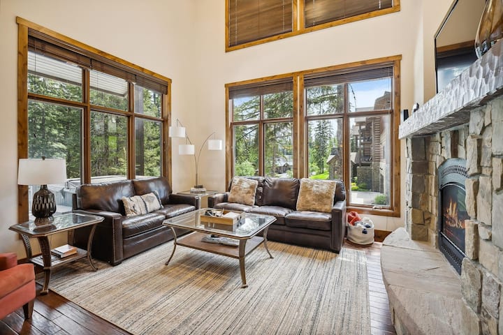Whitefish Ski Haus - Ski-in/ski-out Townhome! - Whitefish, MT