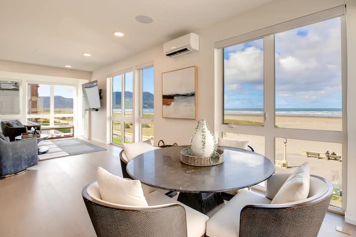 Seaside Vacation Rental: Walk To Beach & Downtown! - Seaside, OR