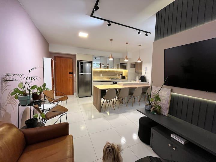 Apê Exclusivo Para Sua Família Com Ar-condicionado - Cuiabá