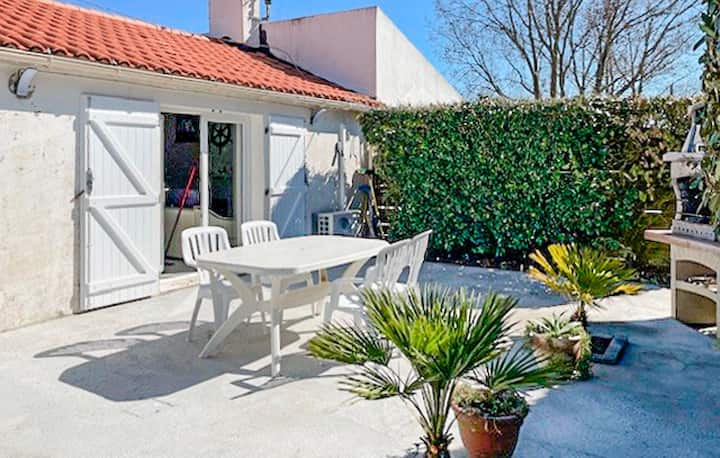 Gorgeous Home In Notre-dame-de-monts - Fromentine