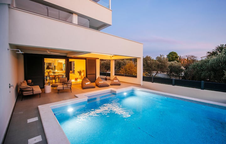 Cozy Home In Biograd Na Moru With Sauna - Biograd na Moru
