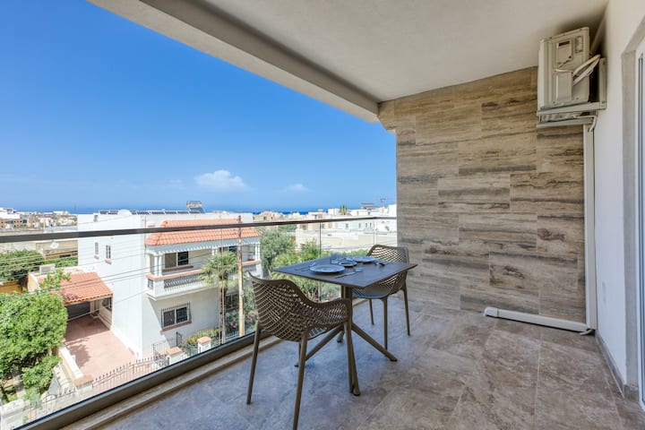 Lavish 3bed In Fair Water Homes Swieqi By Homely - Malta