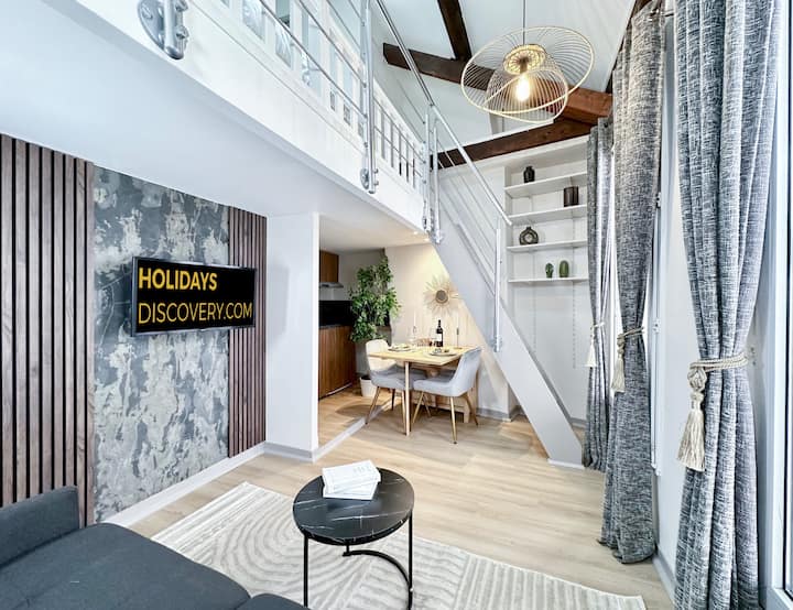 Stylish Duplex In Front Of Buttes-chaumont - 파리