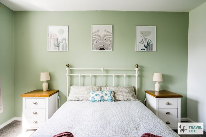 Lily's Stay: Central + Parking - 노팅엄