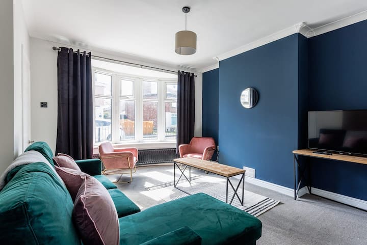 3 Br Spacious Home 10 Mins Walk From Hospital - Stockton-on-Tees