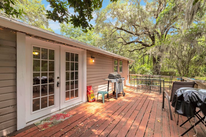 Ponderosa Off The Beaten Path - Hawthorne, FL