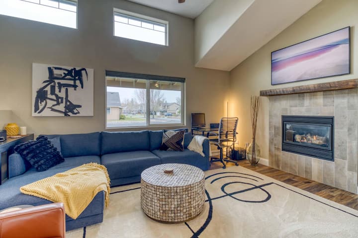 Close To Town, Petfriendly, Hottub, Fencedbackyard - Sisters, OR