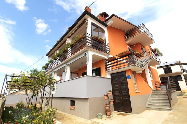 Apartments Tre Pini - Apartment Tre Pini 1 - Umag