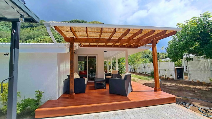 Moorea - Fare Manoa Manava - French Polynesia