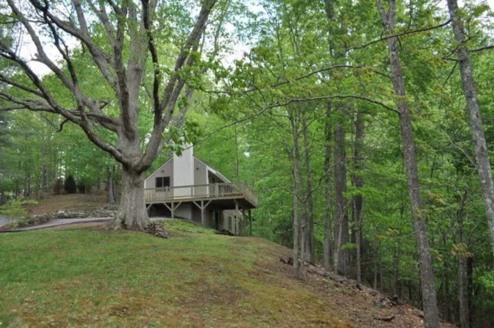 White Oak Cabin - Valle Crucis-area Cottage! - Valle Crucis, NC