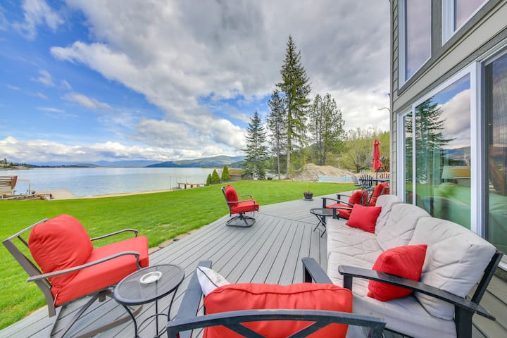 Beachfront Sagle Retreat W/ Boat Dock & Lift - Sandpoint, ID
