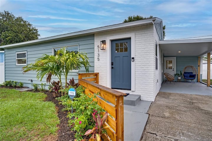 Sunshine State Of Mind - South Pasadena, FL