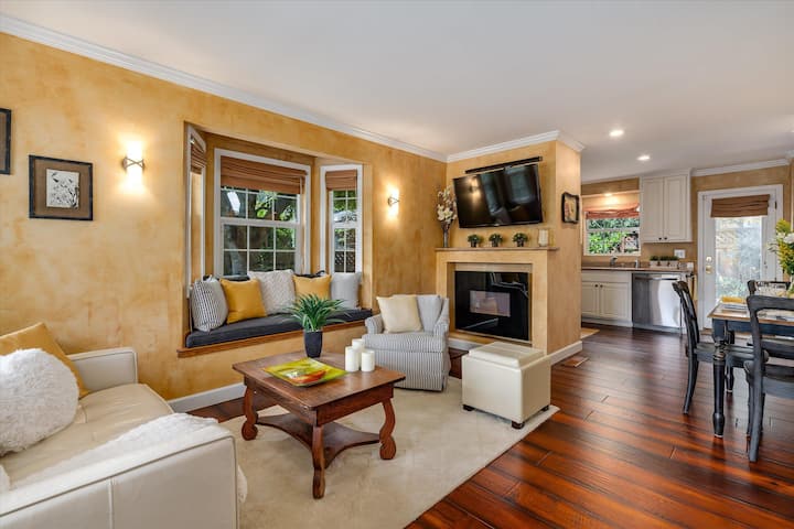 Heart Of Healdsburg Cottage - Healdsburg, CA