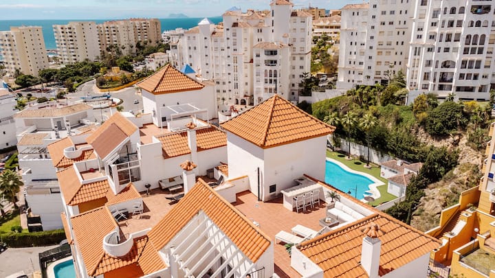 34. Estepona Rooftop Sea Views - Estepona