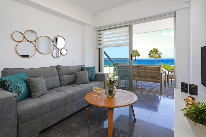 Jenny  - Beachfront Apartment - Protaras