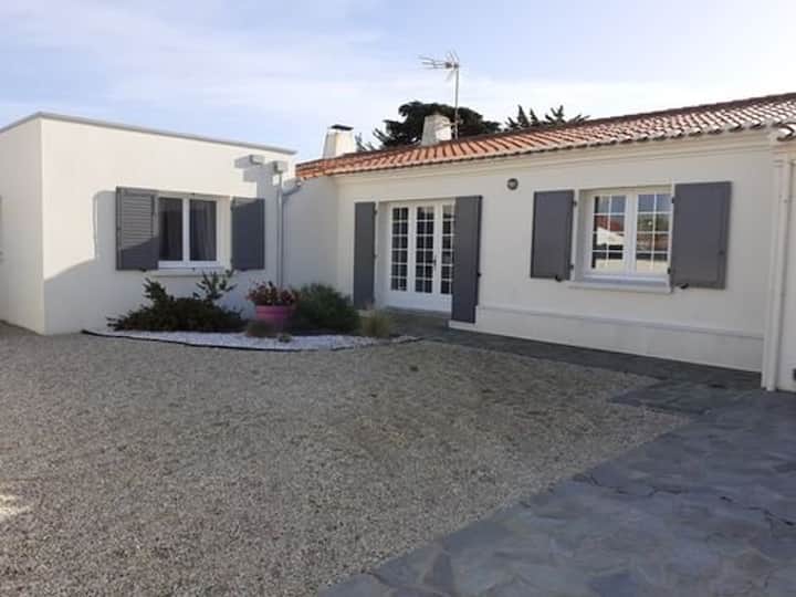 Maison Proche Plage, Terrain Clos, Parking - Saint-Gilles-Croix-de-Vie