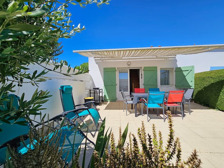 Maisonnette Lumineuse Proche Plage Avec Piscine - La Faute-sur-Mer