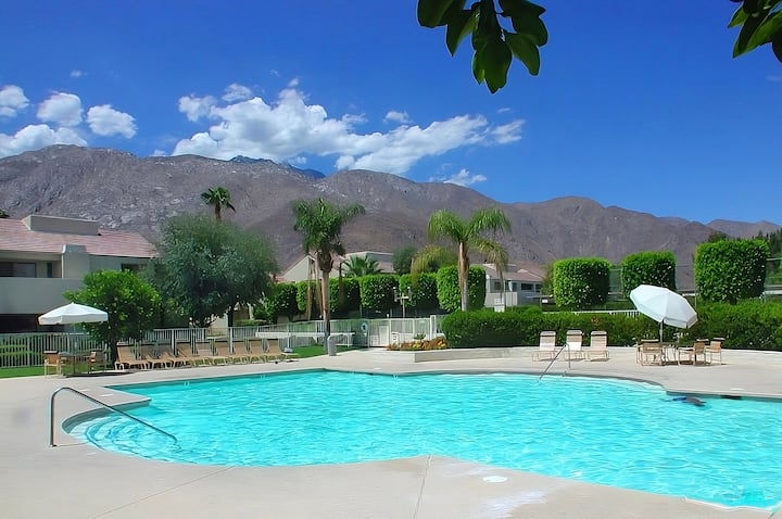 New! Downtown Zen Oasis: Best Value, 2 Patios - Palm Springs, CA