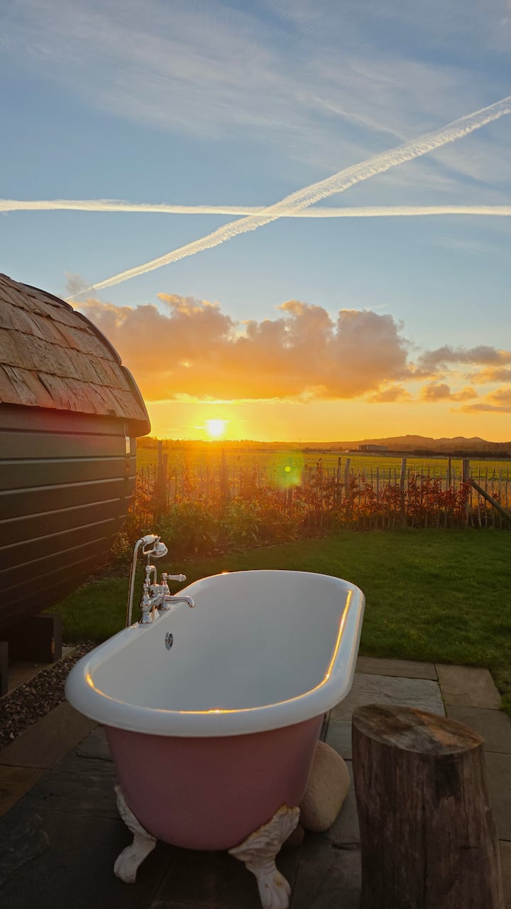 The Bonnie Wee Bothy - Haddington