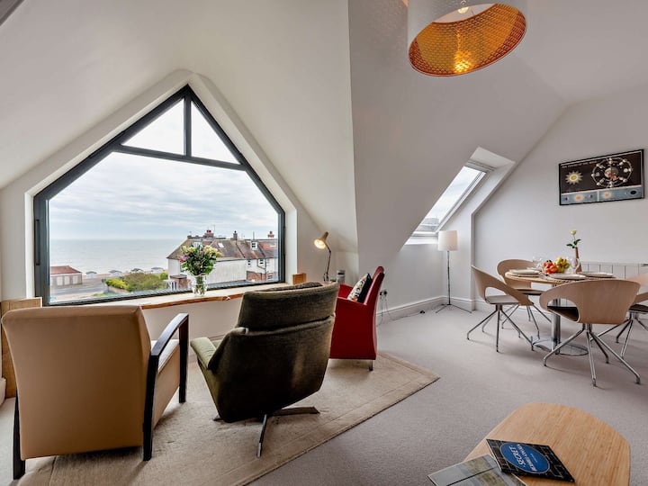 2 Bed In Bexhill-on-sea (94783) - Bexhill