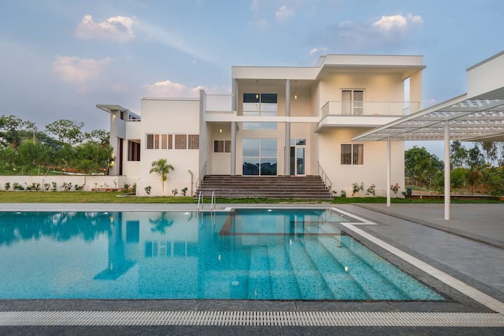 Tranquil Haven By Stayjade|pool Villa| Ulta Luxury - Nelamangala Town