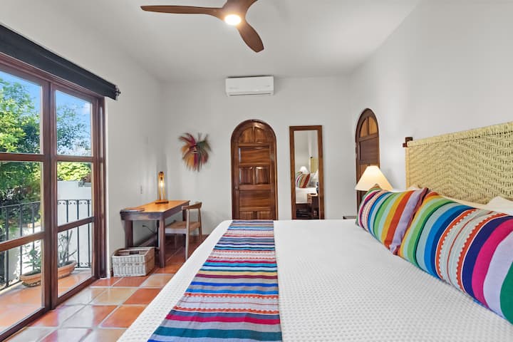 Selva Romantica Hide Away! Renovated 2 Bed 2 Bath! - Puerto Vallarta