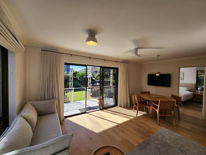 Discover Royal National Park In This  Stylish 1br - Bundeena