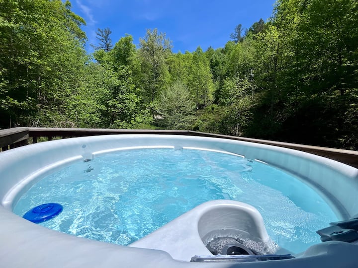 Spirit Lake Manor | Private | Hot Tub | Rrg - Kentucky