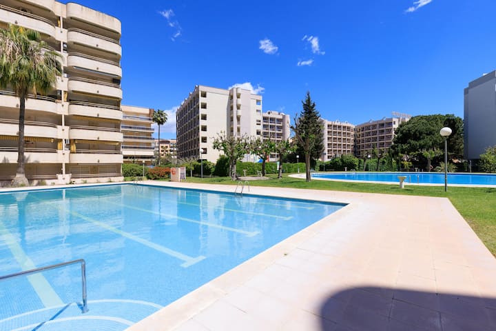 Rhin Apartment - Piscines Wow - Salou