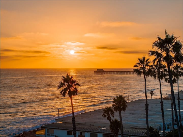 Amazing Place By The Sea - O'side Palms - Oceanside, CA
